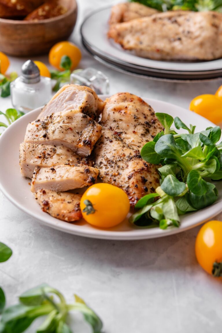 Broiled Chicken Breast Recipe That's Super Juicy and Flavorful