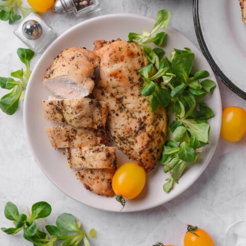 Broiled Chicken Breast Recipe That's Super Juicy and Flavorful